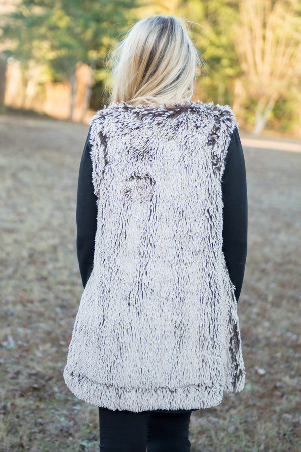 Uncle Frank: Shag Fur Vest, Brown - Elise